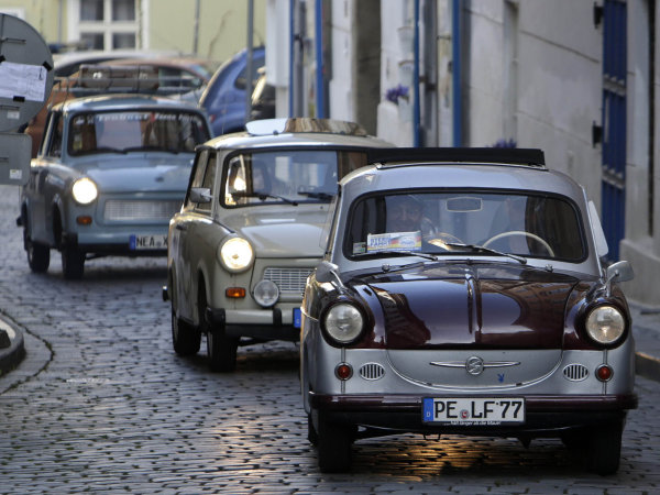 Petr Fischer: Trabantí ostalgie | Hospodářské noviny (HN.cz)