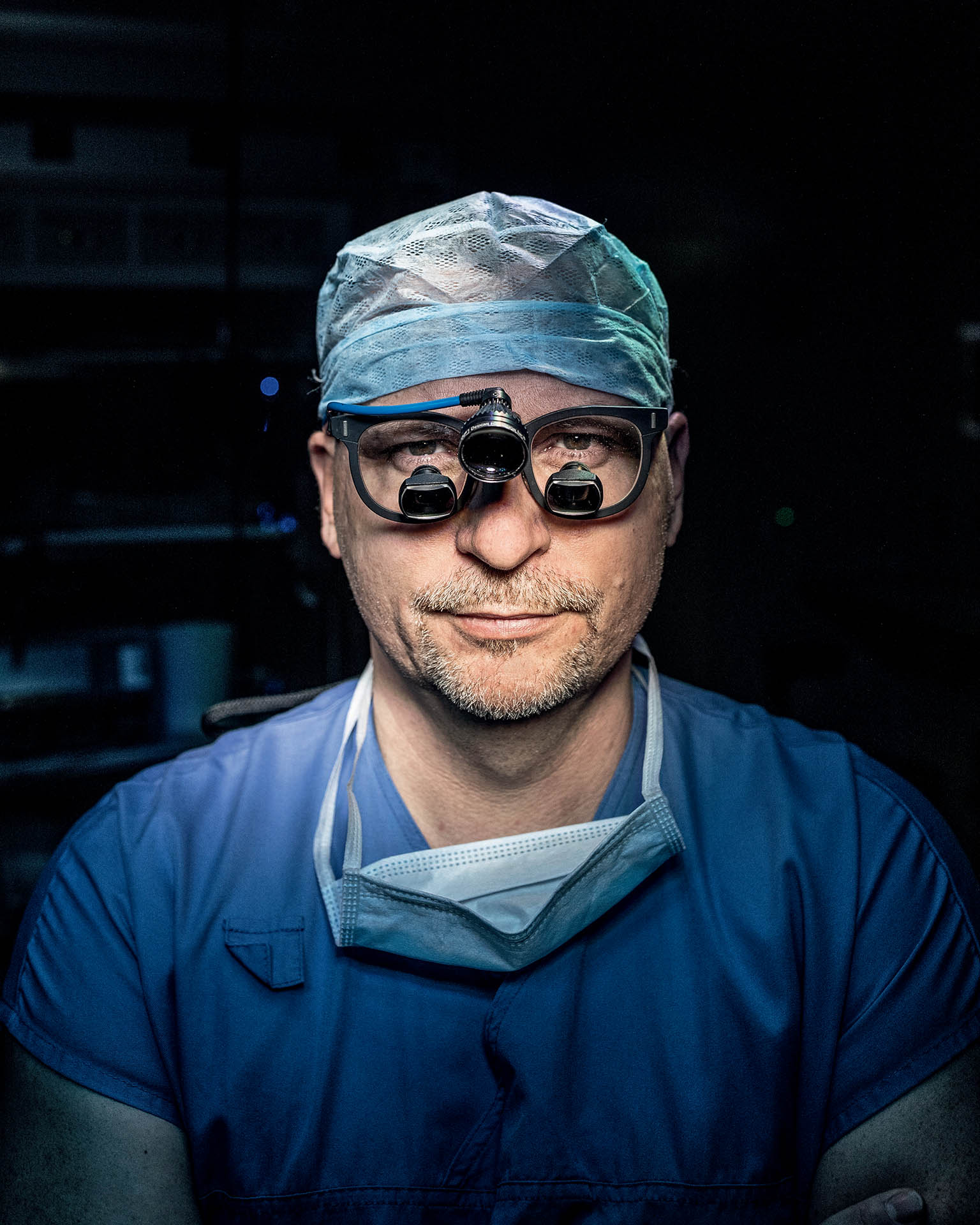 Průkopník. Transplantační chirurg Jiří Froněk vylepšuje životy i díky ...